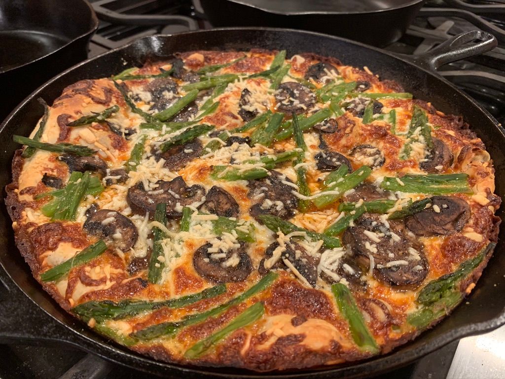 Crispy Cheesy Pan Pizza
